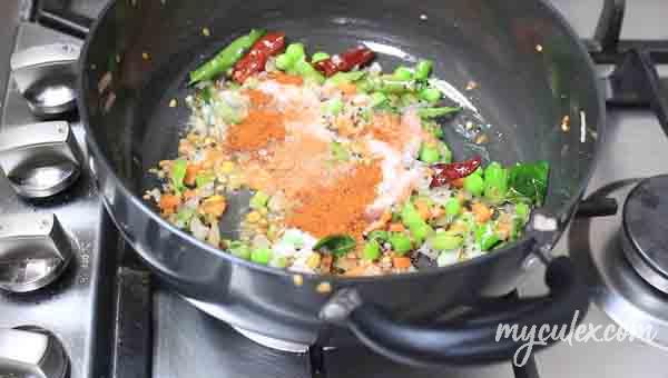 Vegetable Masala Upma | Masala Upma recipe | Quick Breakfast • My ...